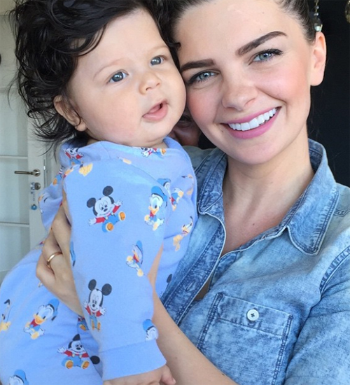 Pelin Karahan`ın oğlu Ali Demir`in ilk fotoğrafı - Trendus.com