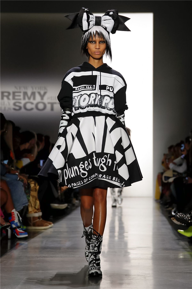 Jeremy Scott'ın Etkileyici Sonbahar/Kış 2019 Tasarımları - Trendus.com